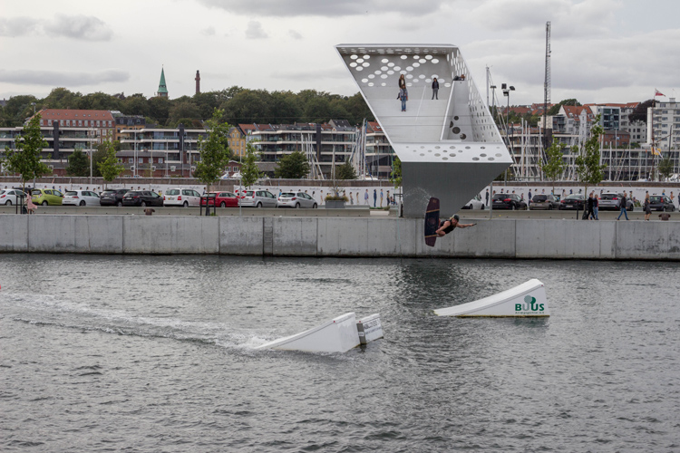 Aarhus docklands – watersport fun and avantgarde architecture – map on ...